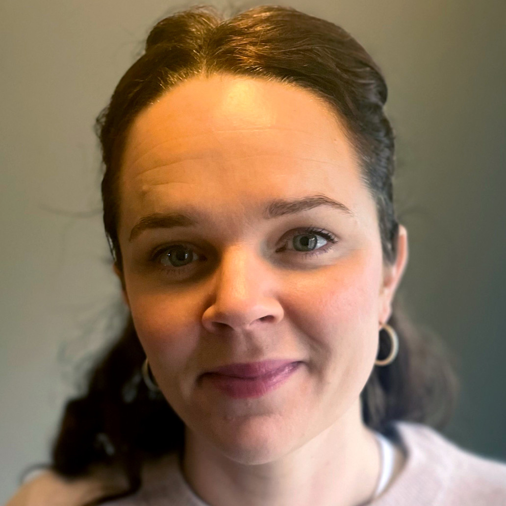 LEAH (Learn English at Home) – Staff & Trustees