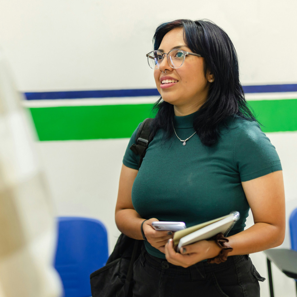 LEAH (Learn English at Home) – Contact LEAH